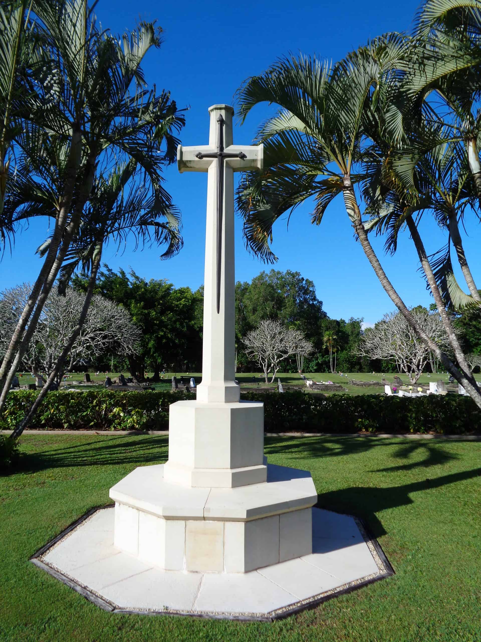 Cairns War Cemetery - Cairns Family History Website